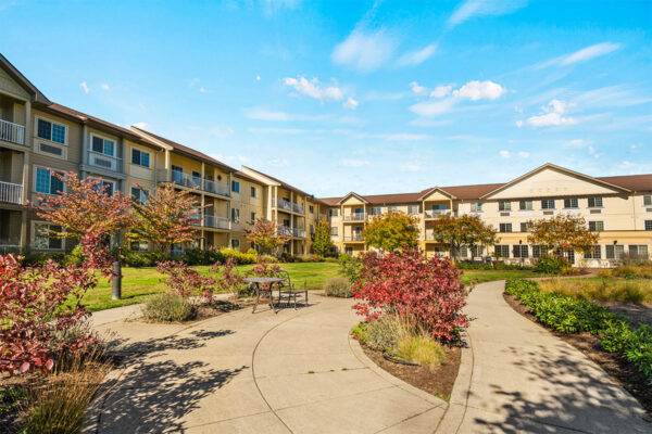 Independent Living In Eugene Oregon [Apartments Available]